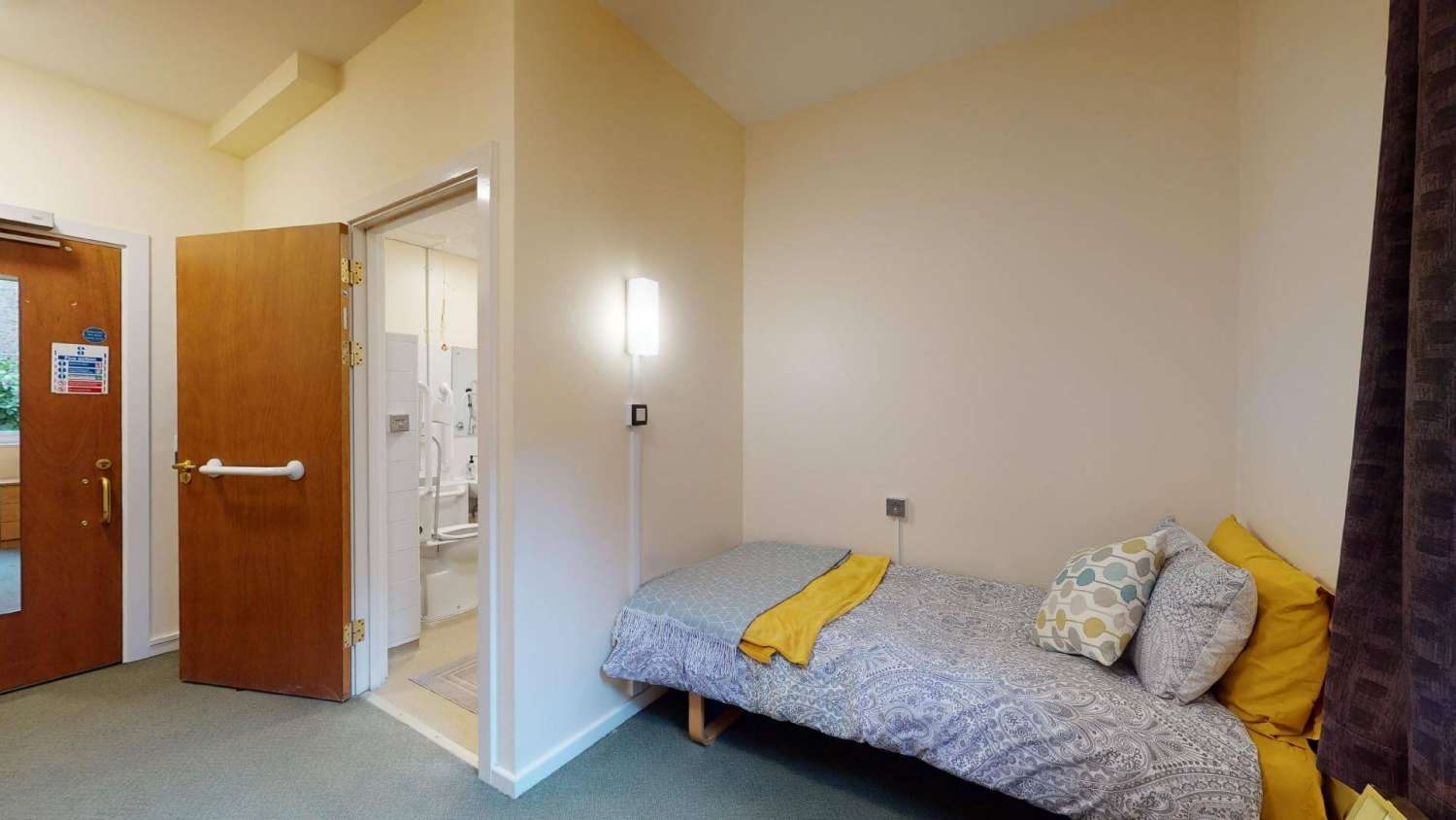 Rent in London: Dorm VS Apartments | uhomes.com