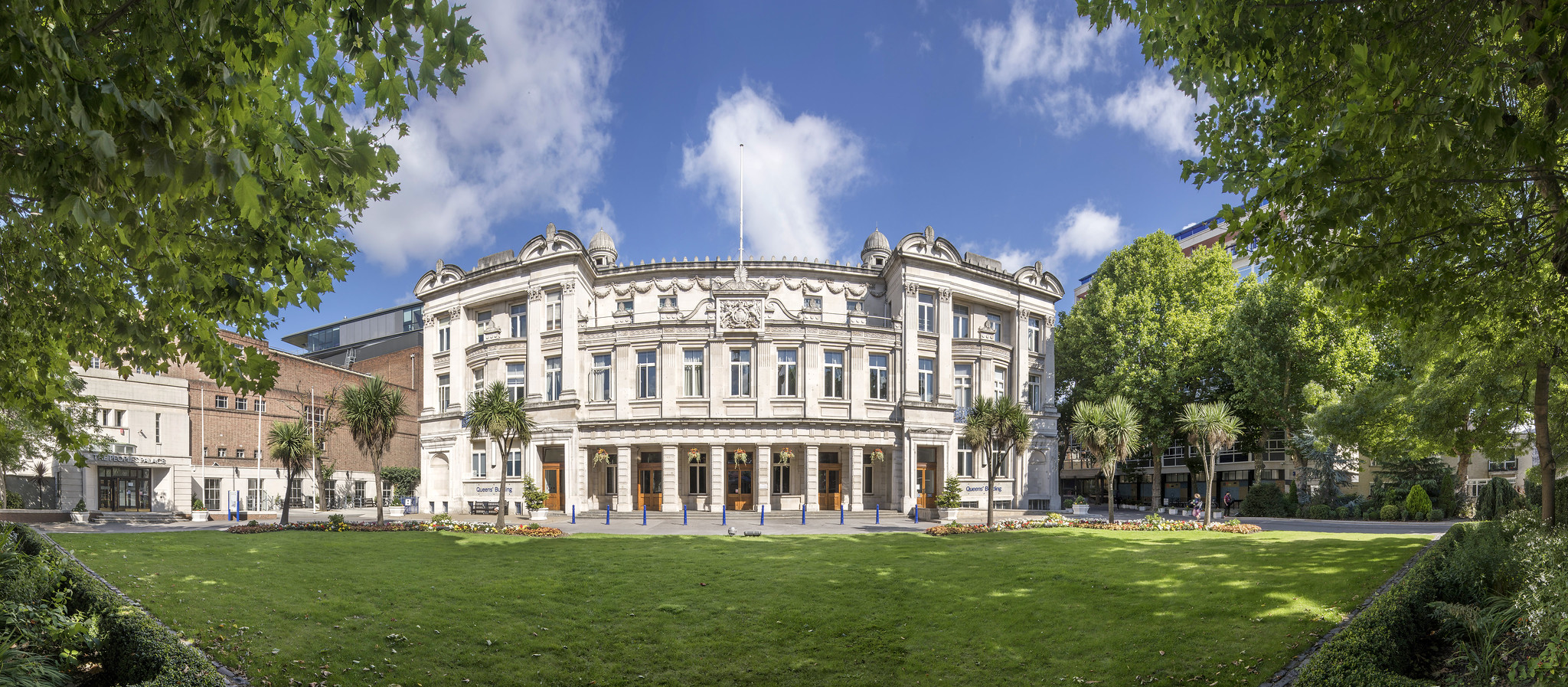 My Journey at Queen Mary University of London | uhomes.com