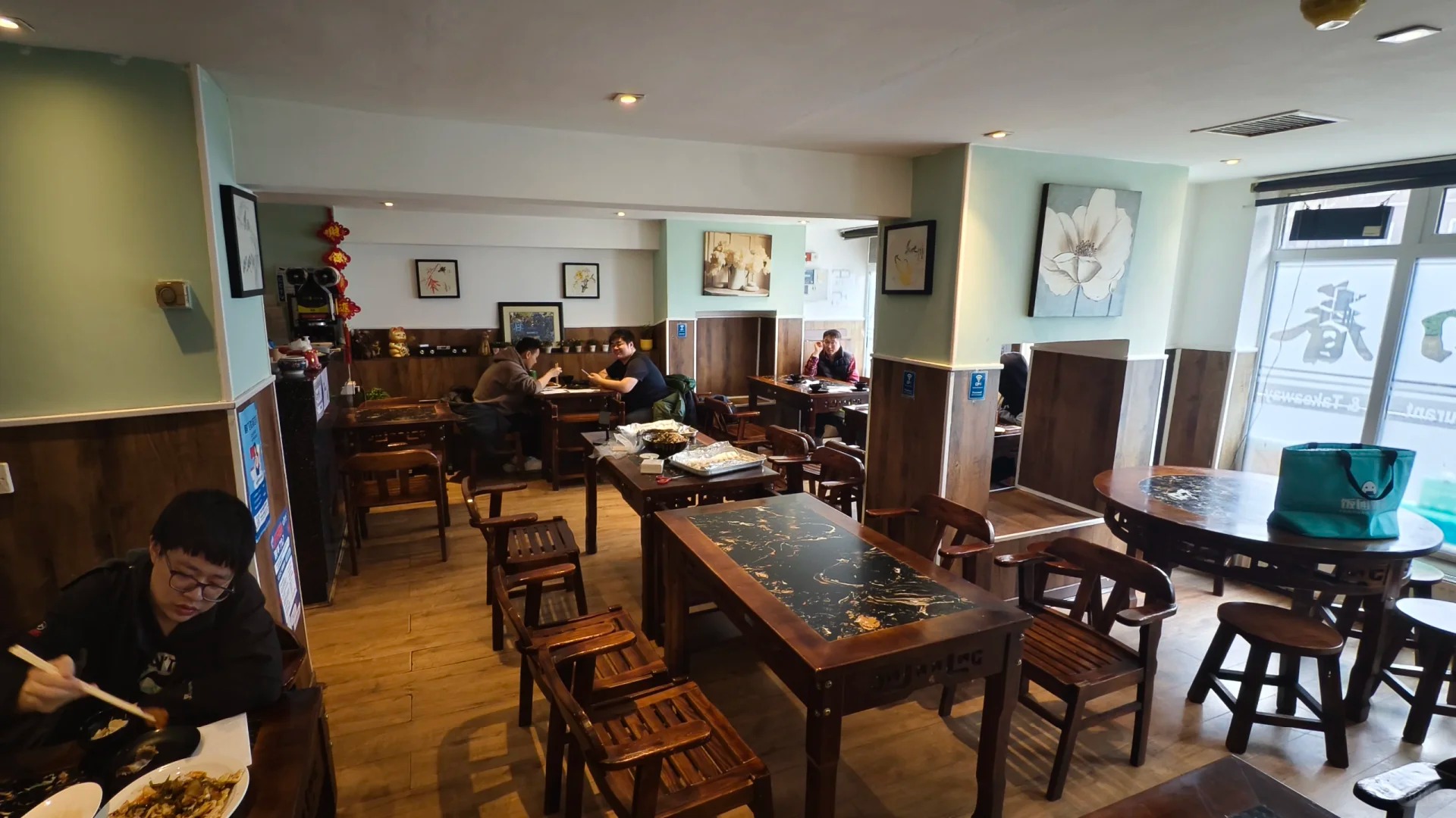 7 Affordable Chinese Restaurants in Leicester for Students | uhomes.com